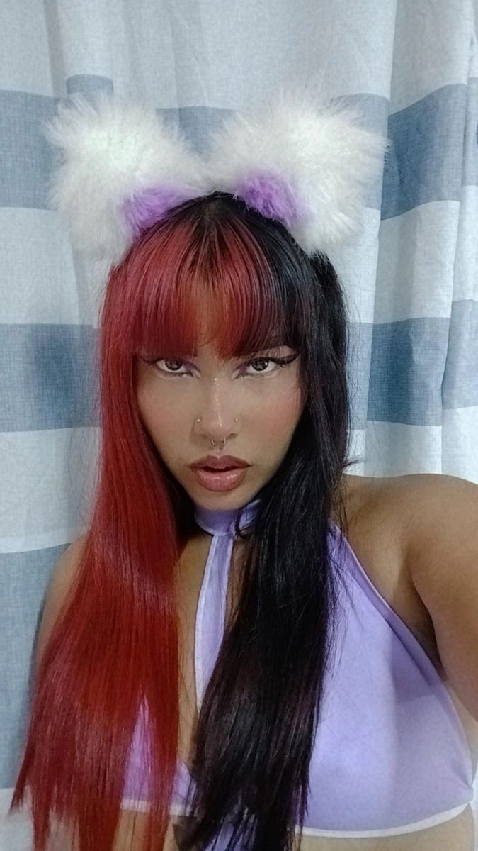 Naomi Larsson ️ Live Cams | Skype, Teams, Discord & Telegram