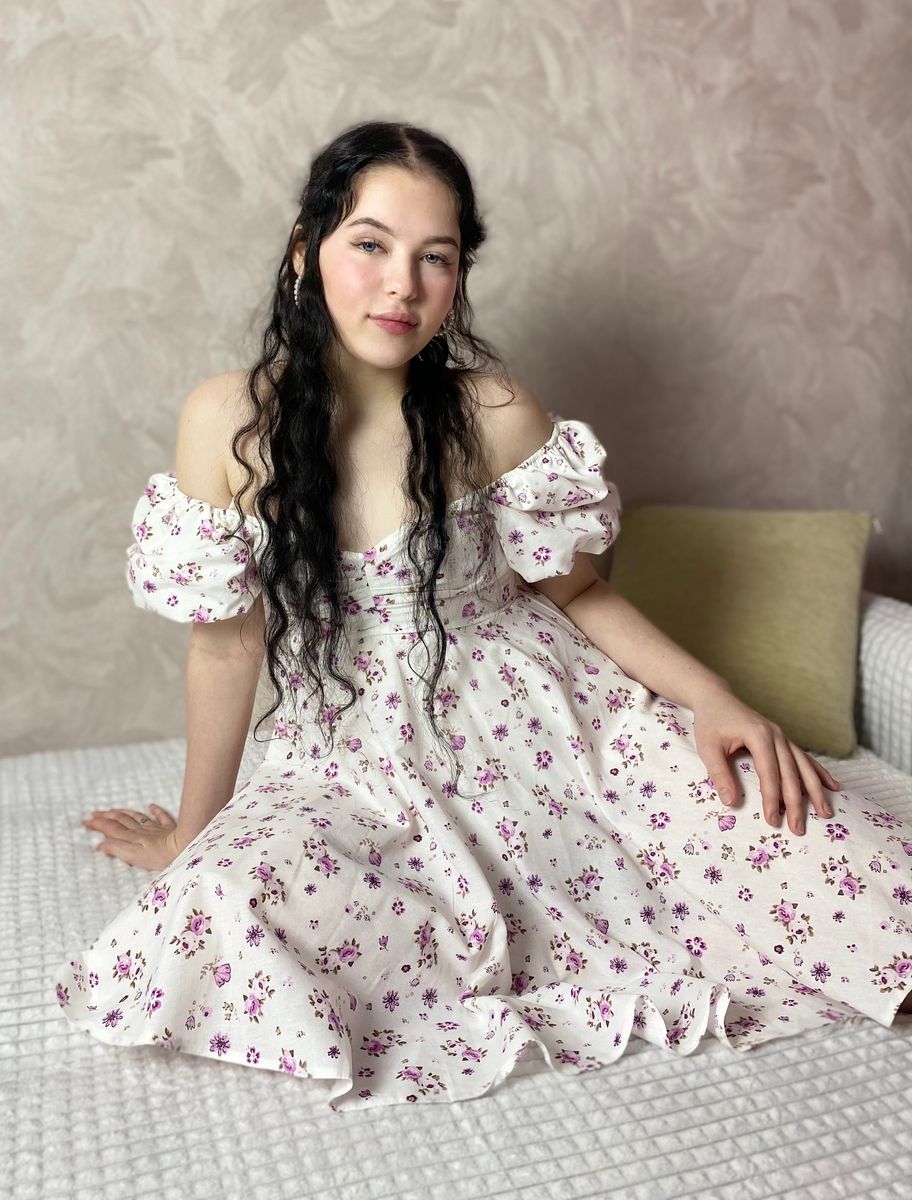 EricaWillis ️ Live Cams | Skype, Teams, Discord & Telegram