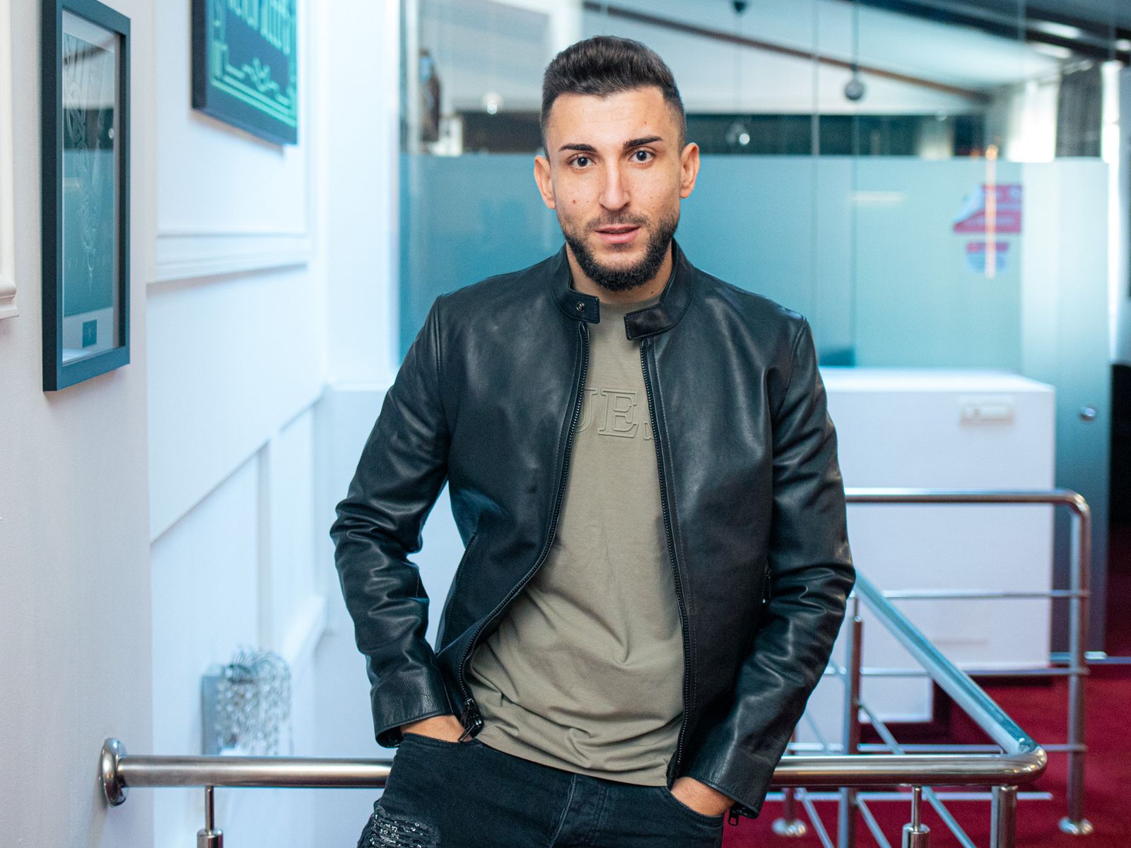 JackAsher Skype - SkyPrivate Girl Profile & Live Cam Show SkyPrivate