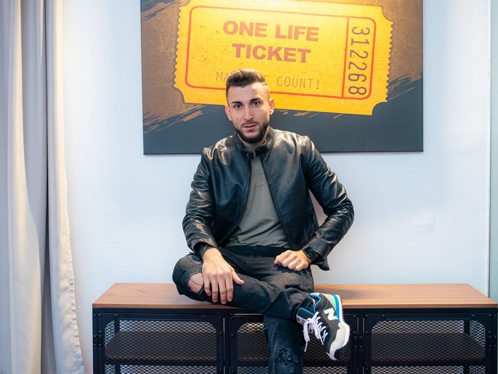 Male Profile & Live Cam Show SkyPrivate