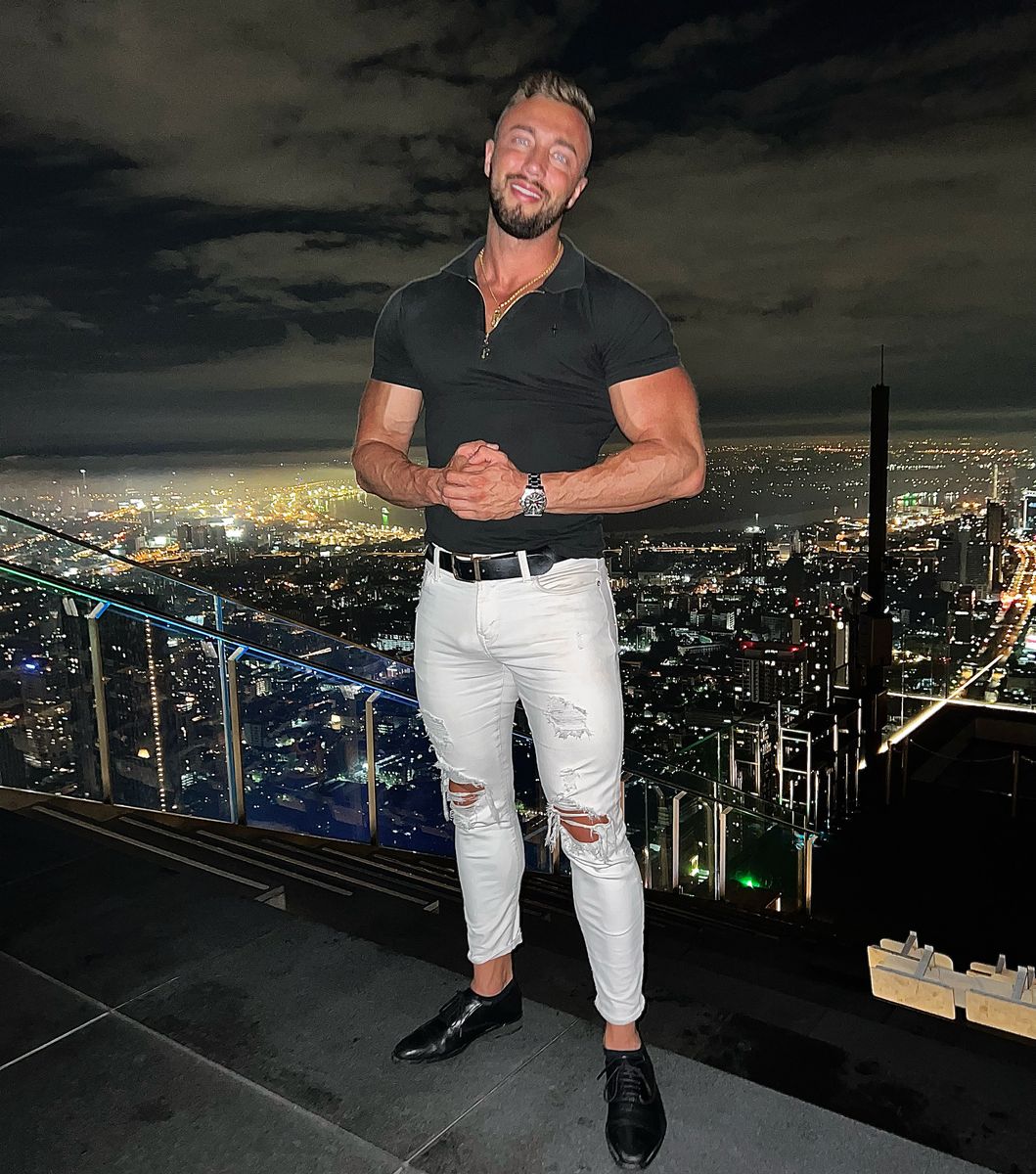 LeonHardy ️ Live Cams | Skype, Teams, Discord & Telegram