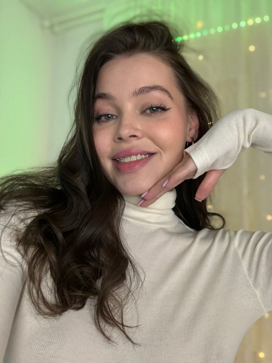 Nicole ️ Live Cams | Skype, Teams, Discord & Telegram