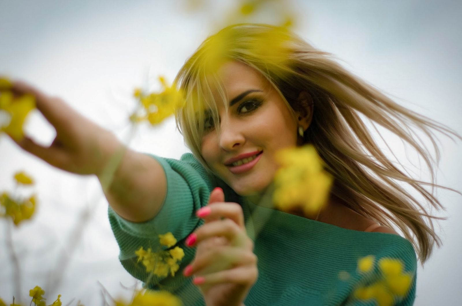 Lana Shock ️ Live Cams | Skype, Teams, Discord & Telegram