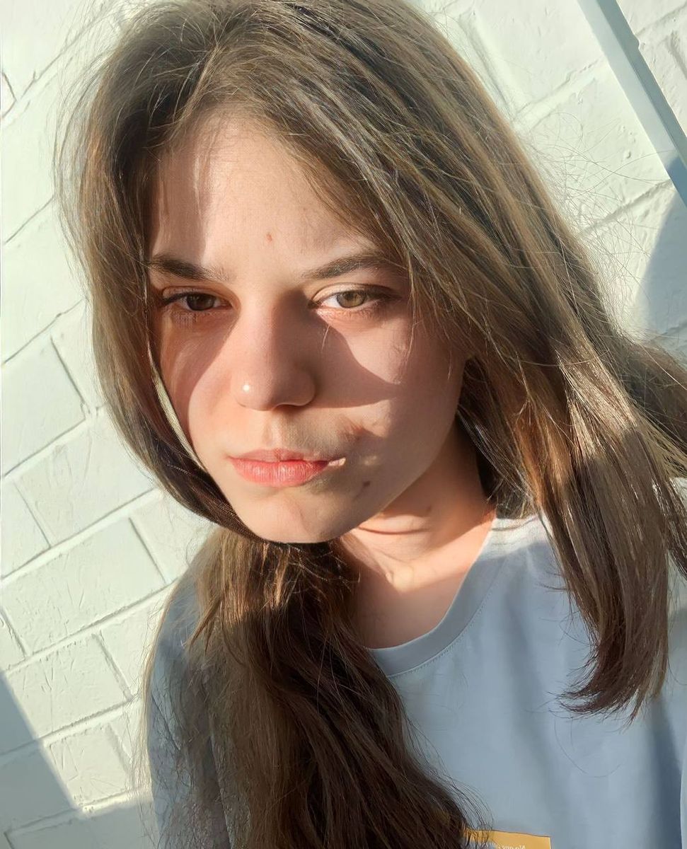 Bella ️ Live Cams | Skype, Teams, Discord & Telegram