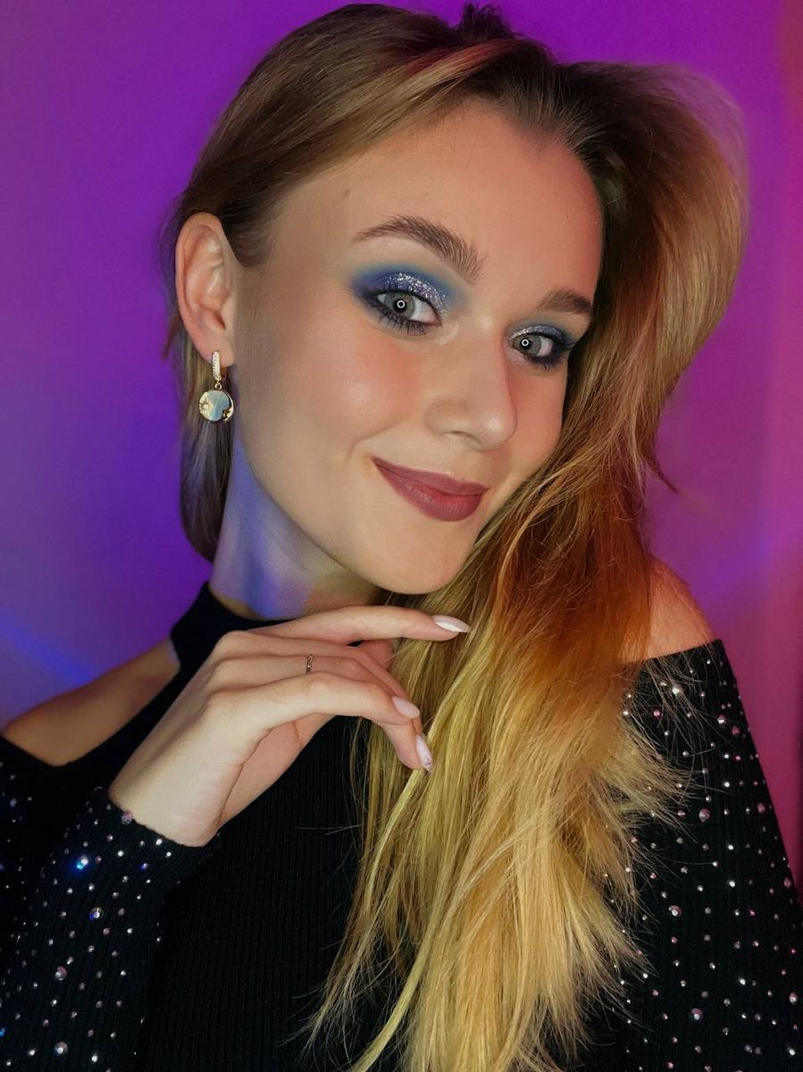 Vasilisa Skype Skyprivate Girl Profile And Live Cam Show Skyprivate