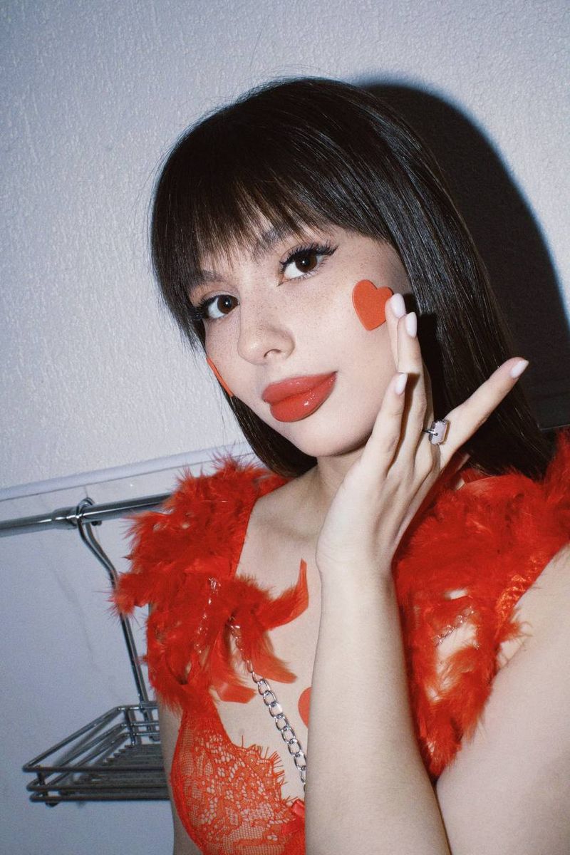 Lala ️ Live Cams | Skype, Teams, Discord & Telegram