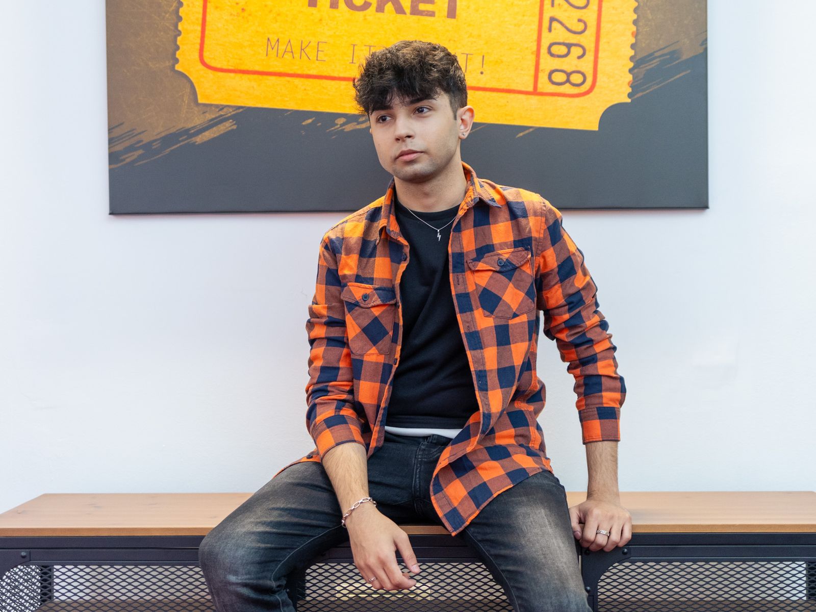 JoshuaRiver Skype - SkyPrivate Male Profile & Live Cam Show SkyPrivate