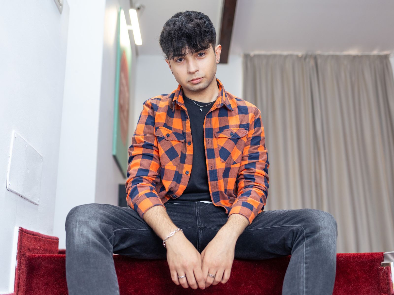 JoshuaRiver Skype - SkyPrivate Male Profile & Live Cam Show SkyPrivate