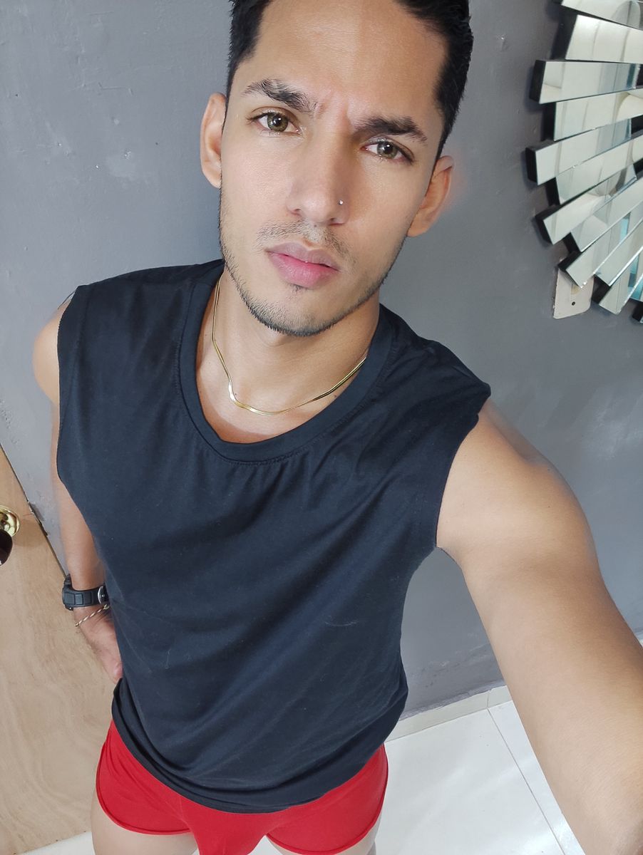 Mathius smith Skype - SkyPrivate Male Profile & Live Cam Show SkyPrivate