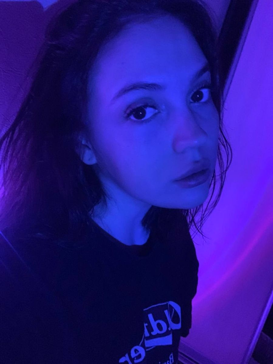 GillMills ️ Live Cams | Skype, Teams, Discord & Telegram