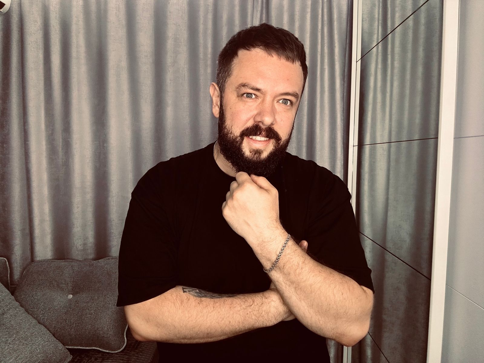 BearBoy ️ Live Cams | Skype, Teams, Discord & Telegram