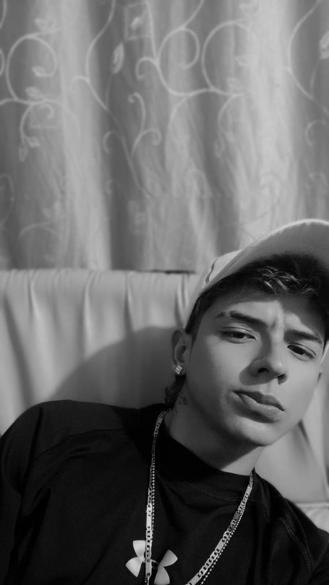 Couple Profile & Live Cam Show SkyPrivate