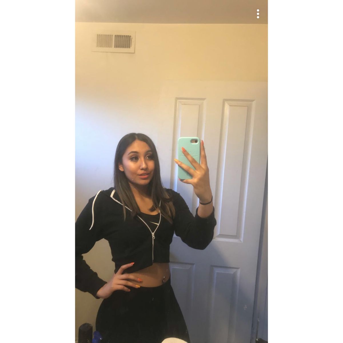 Bella lopez ️ Live Cams | Teams, Discord & Telegram
