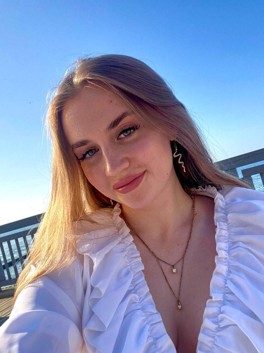 Jessica ️ Live Cams | Teams, Discord & Telegram