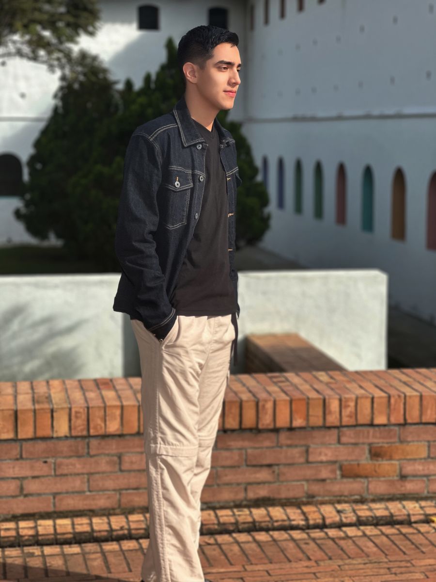 Nicolas Fine ️ Live Cams | Skype, Teams, Discord & Telegram