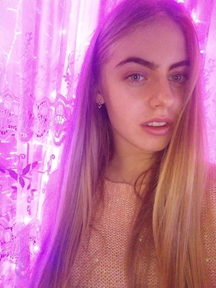 Lerochka Bunny ️ Live Cams | Teams, Discord & Telegram