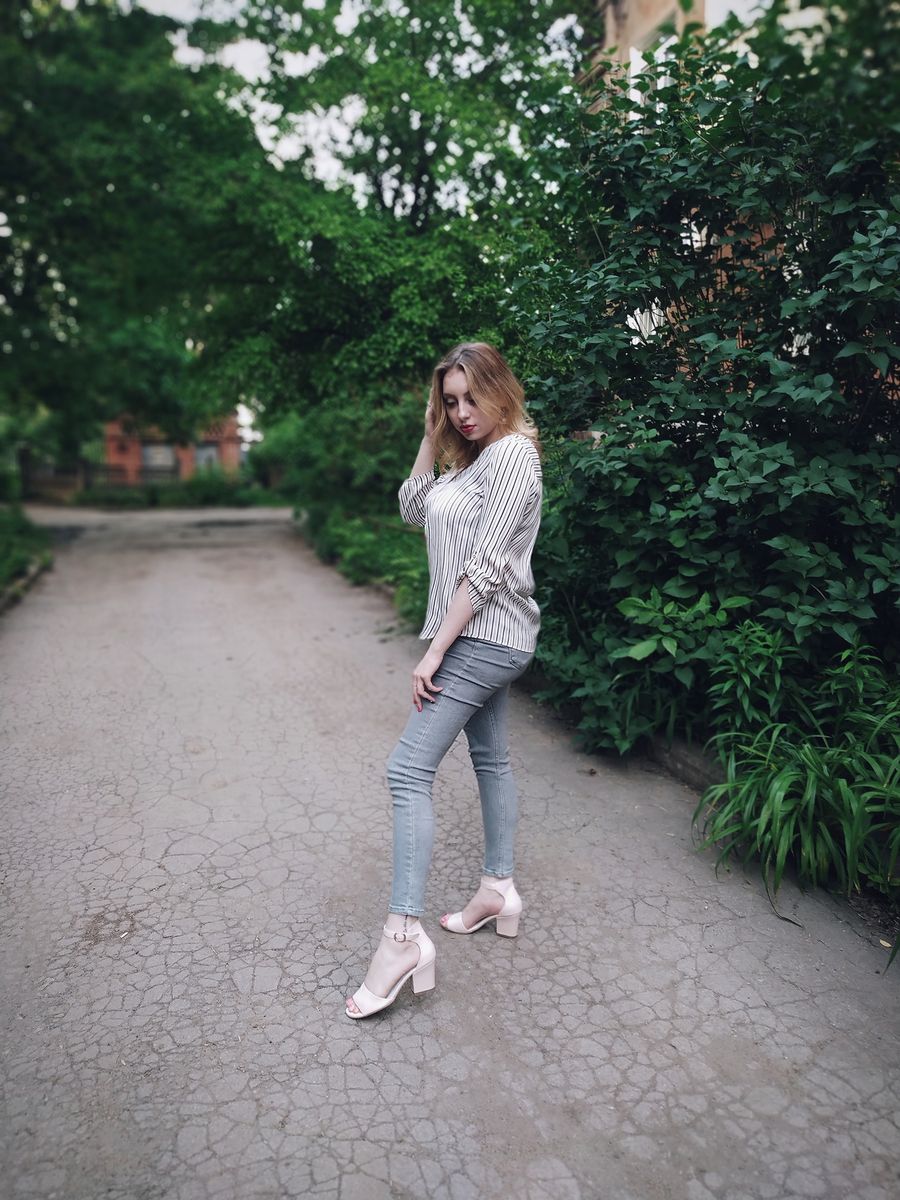 Feral berry Skype - live web cam show