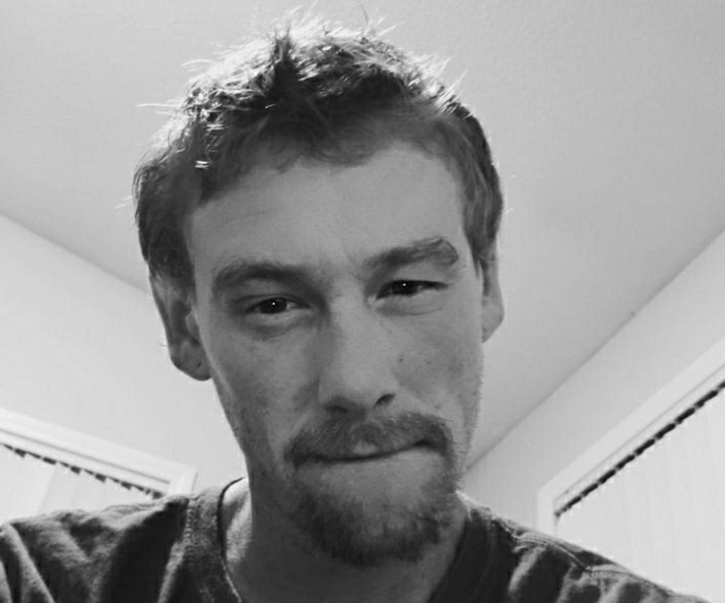 Male Profile & Live Cam Show SkyPrivate