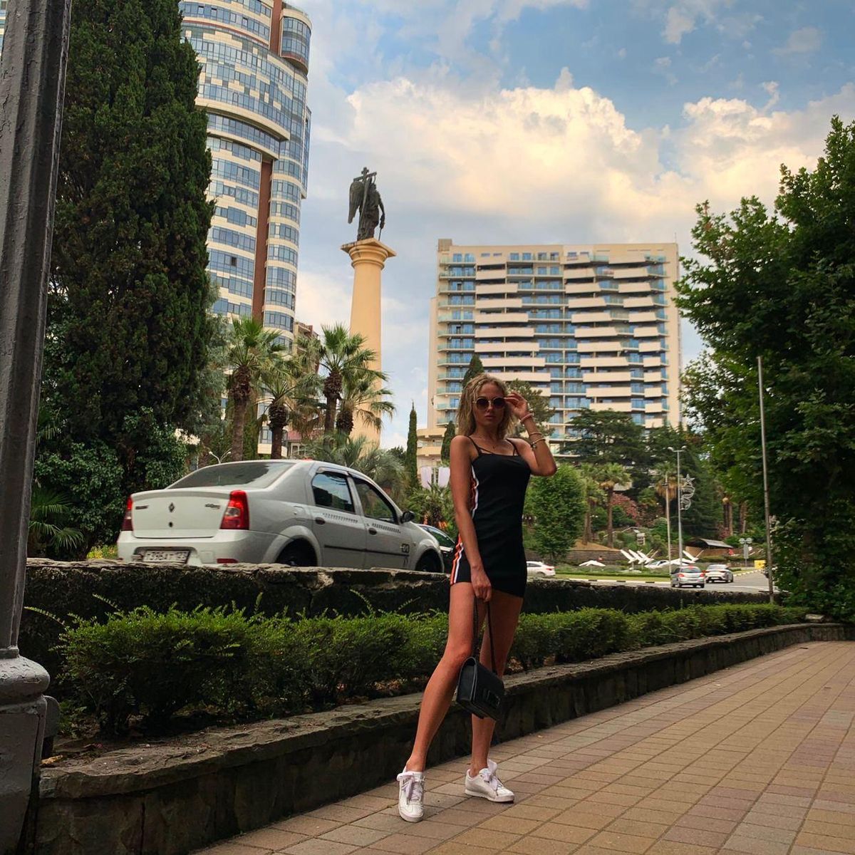 Sandra ️ Live Cams | Skype, Teams, Discord & Telegram