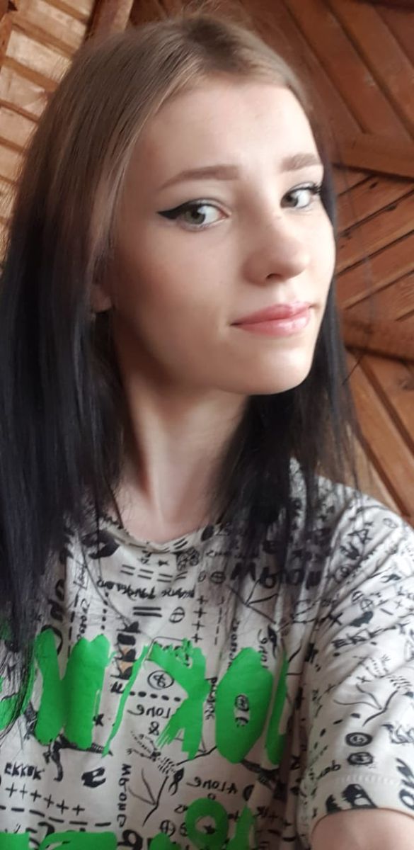 Amelia-chan ️ Live Cams | Skype, Teams, Discord & Telegram