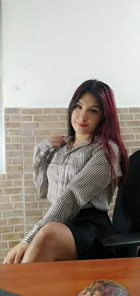 Lindsay Blake ️ Live Cams | Skype, Teams, Discord & Telegram