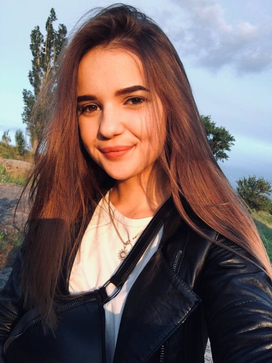 Lelik Skype Luxuretv Life Girl Profile And Live Cam Show Luxuretv Life