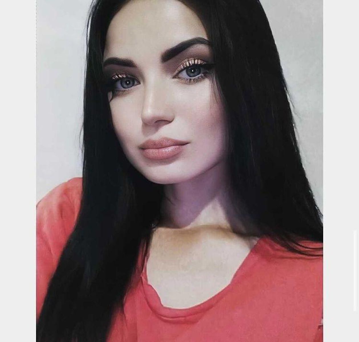 Female Profile & Live Cam Show SkyPrivate