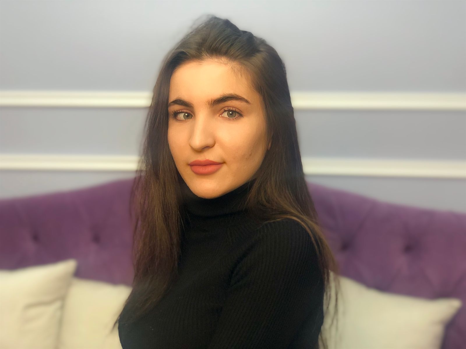 Female Profile & Live Cam Show SkyPrivate