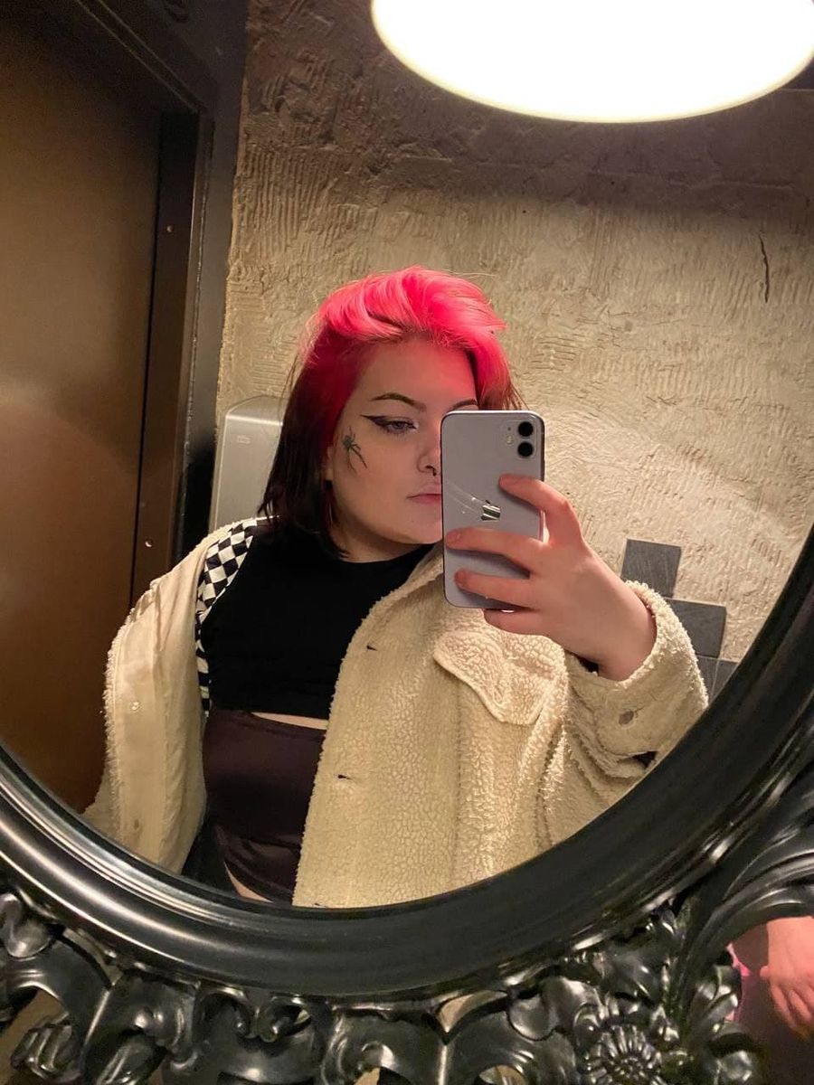 Vanessa ️ Live Cams | Skype, Teams, Discord & Telegram