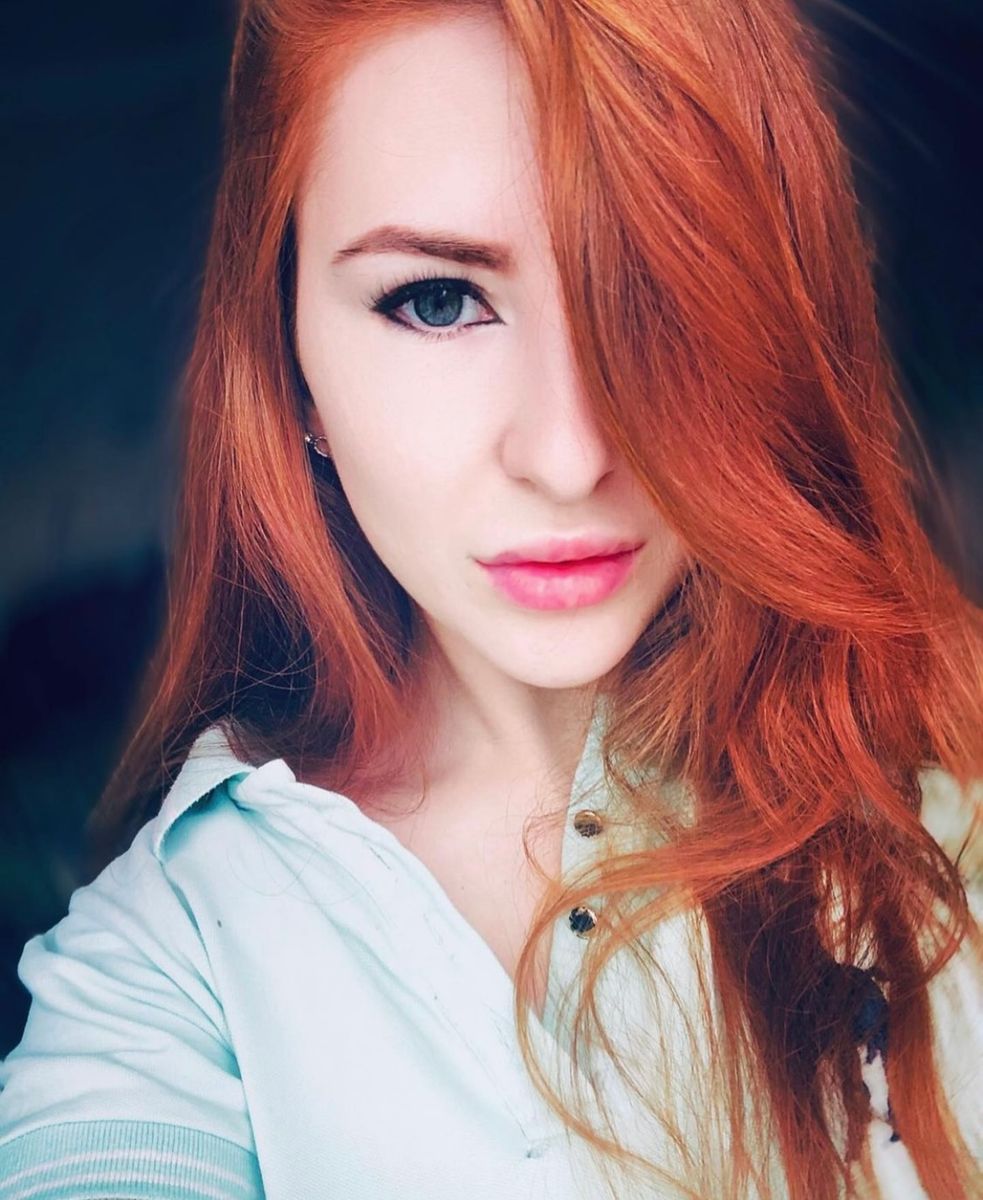 Karen Blair ️ Live Cams | Skype, Teams, Discord & Telegram