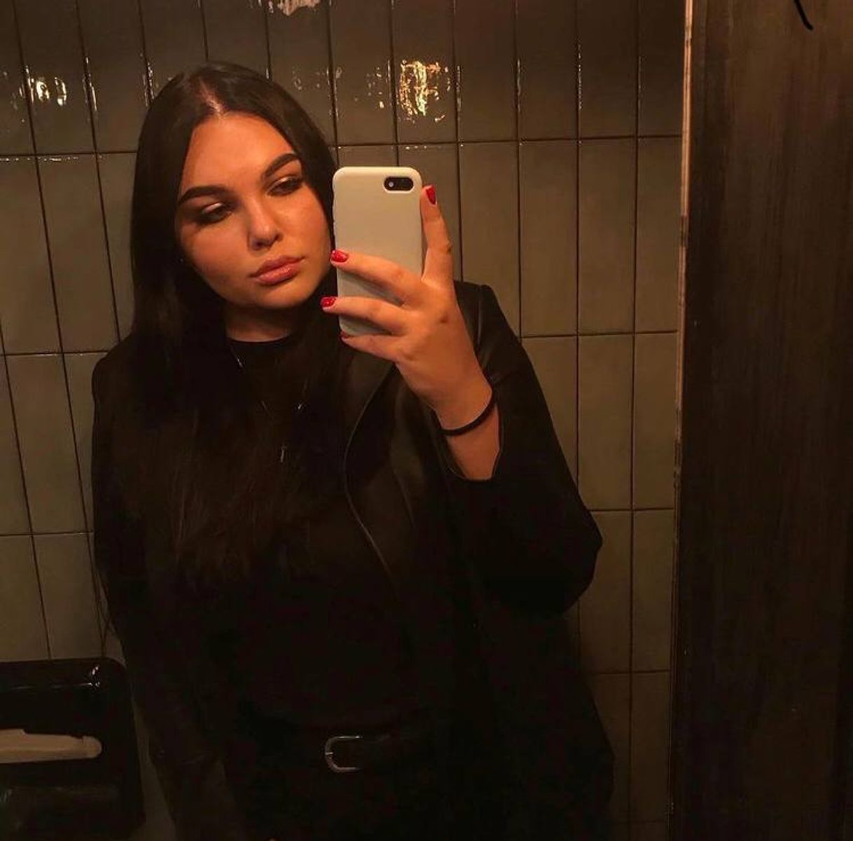 Ellada_Reyes_ Skype - SkyPrivate Girl Profile & Live Cam Show SkyPrivate