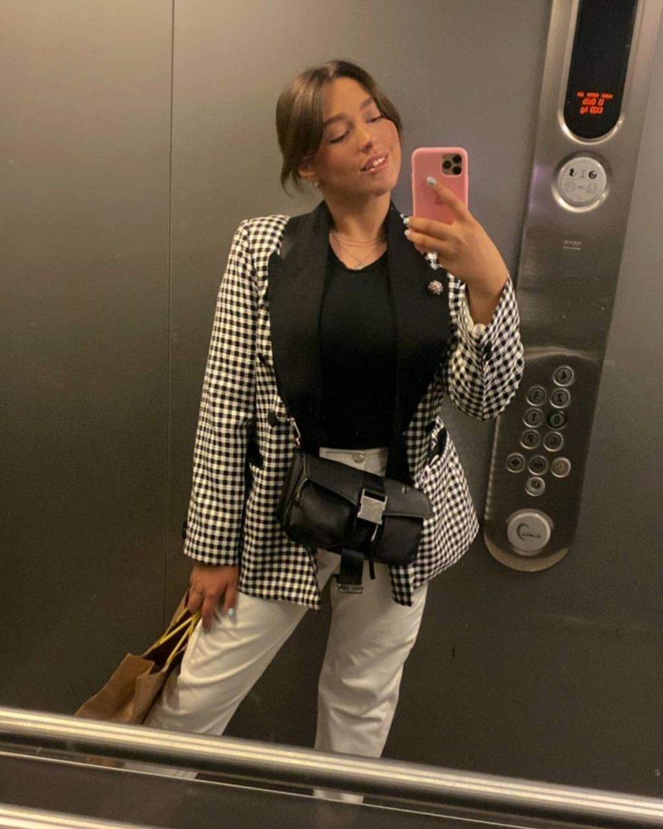 Kelly ️ Live Cams | Skype, Teams, Discord & Telegram