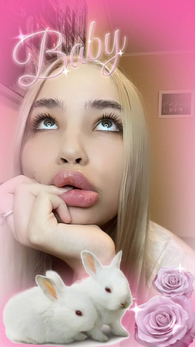 Female Profile And Live Cam Show Skyprivate
