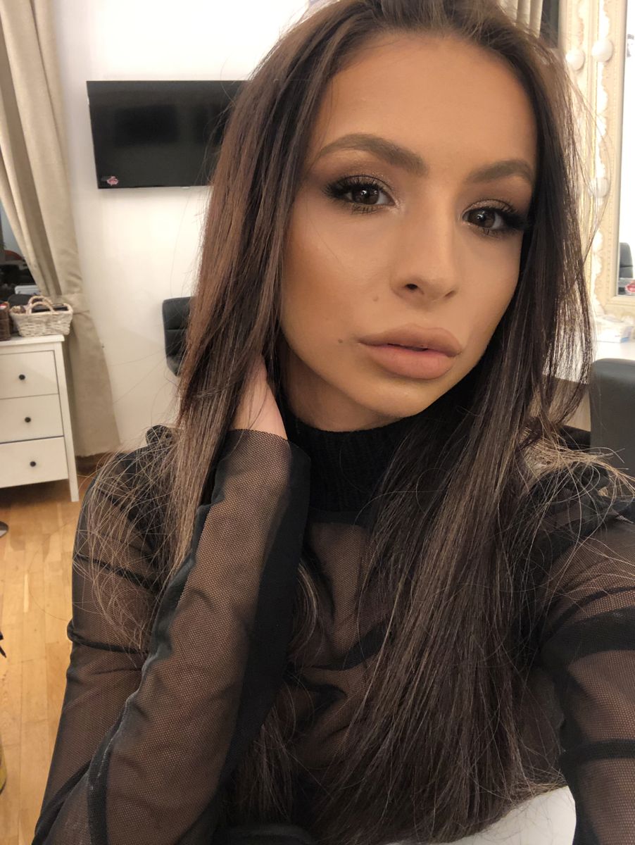 Aisha_Kaya ️ Live Cams | Teams, Discord & Telegram