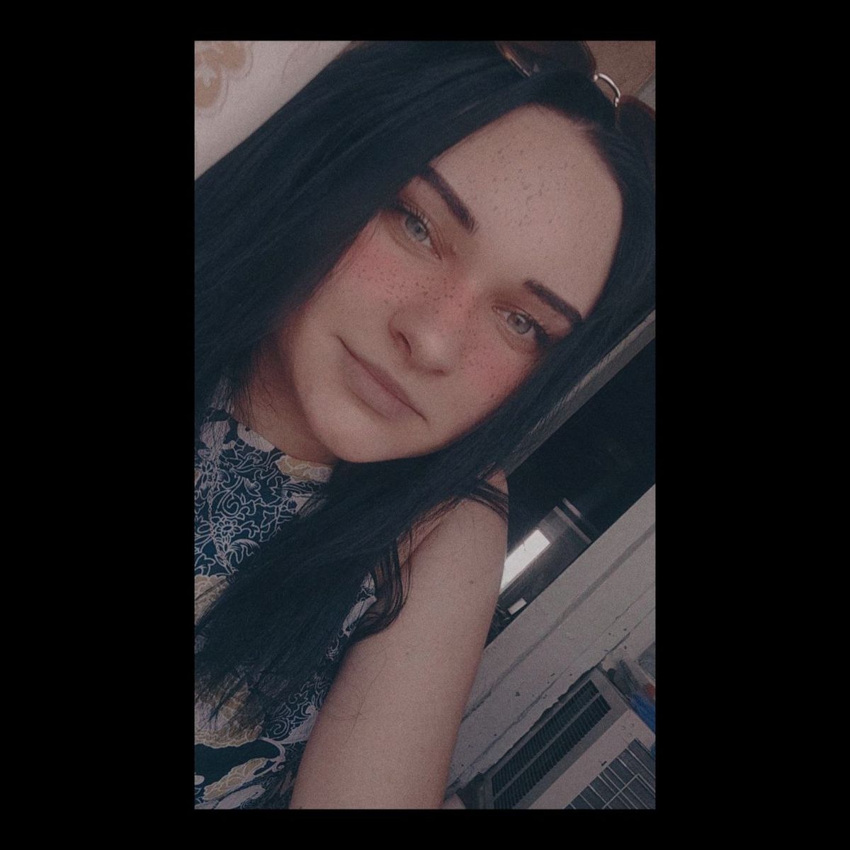 Molly ️ Live Cams | Skype, Teams, Discord & Telegram