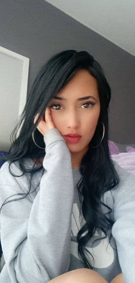 Dani77 ️ Live Cams | Skype, Teams, Discord & Telegram