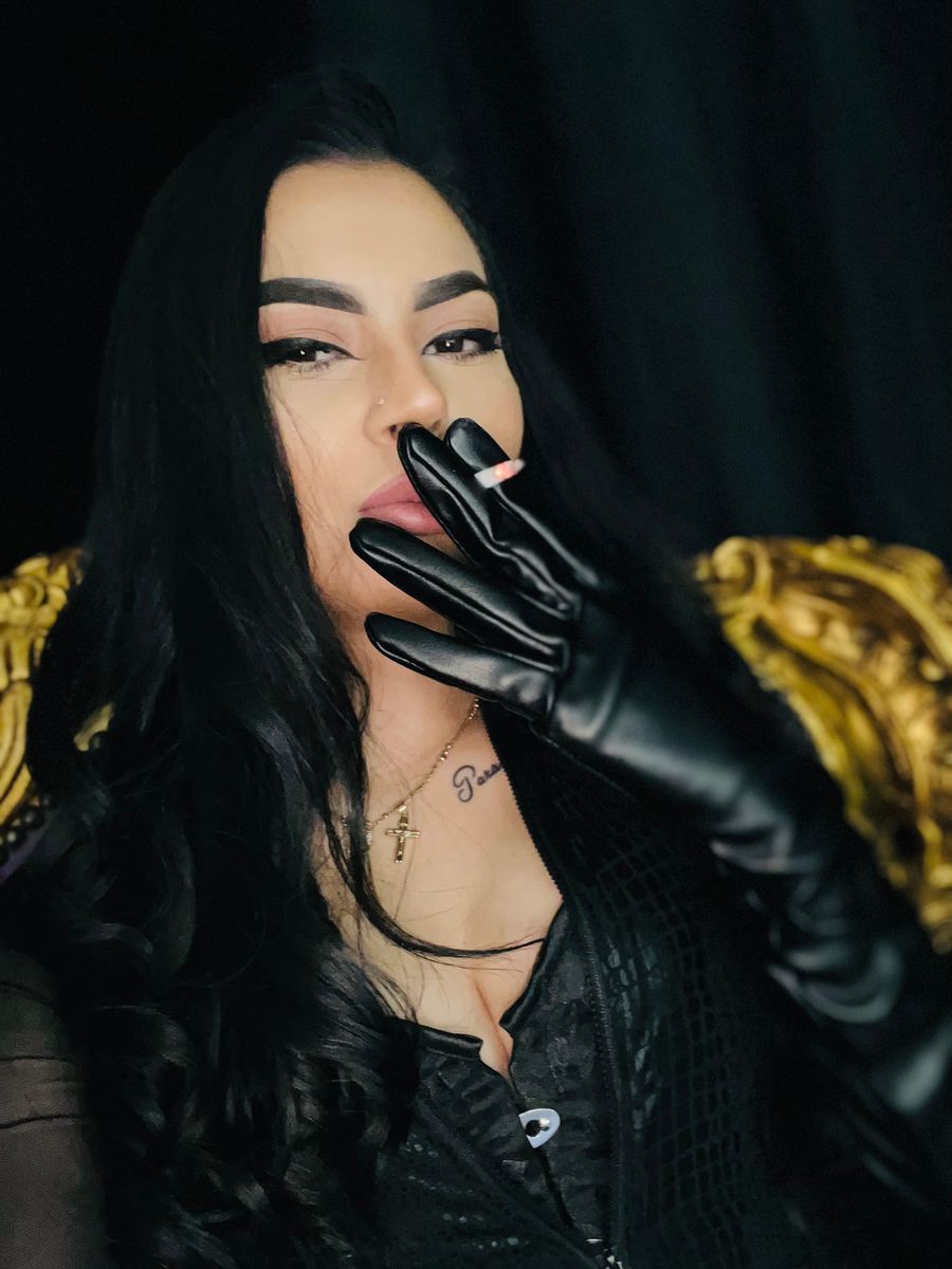 Edith Fuchs Skype - live web cam show SkyPrivate