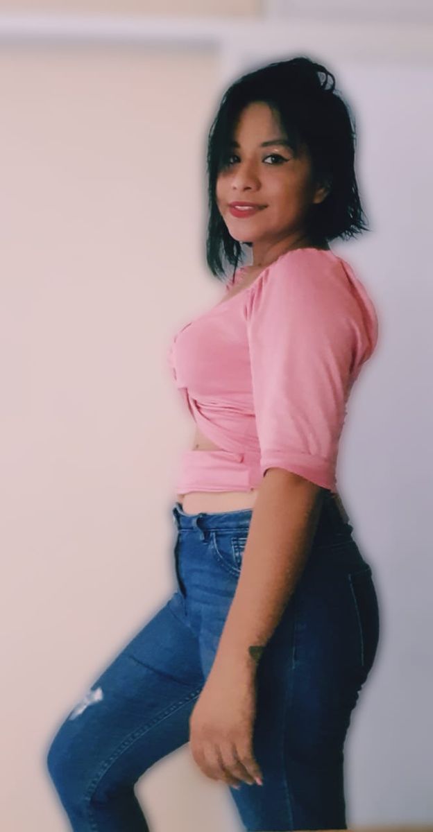 Female Profile & Live Cam Show SkyPrivate