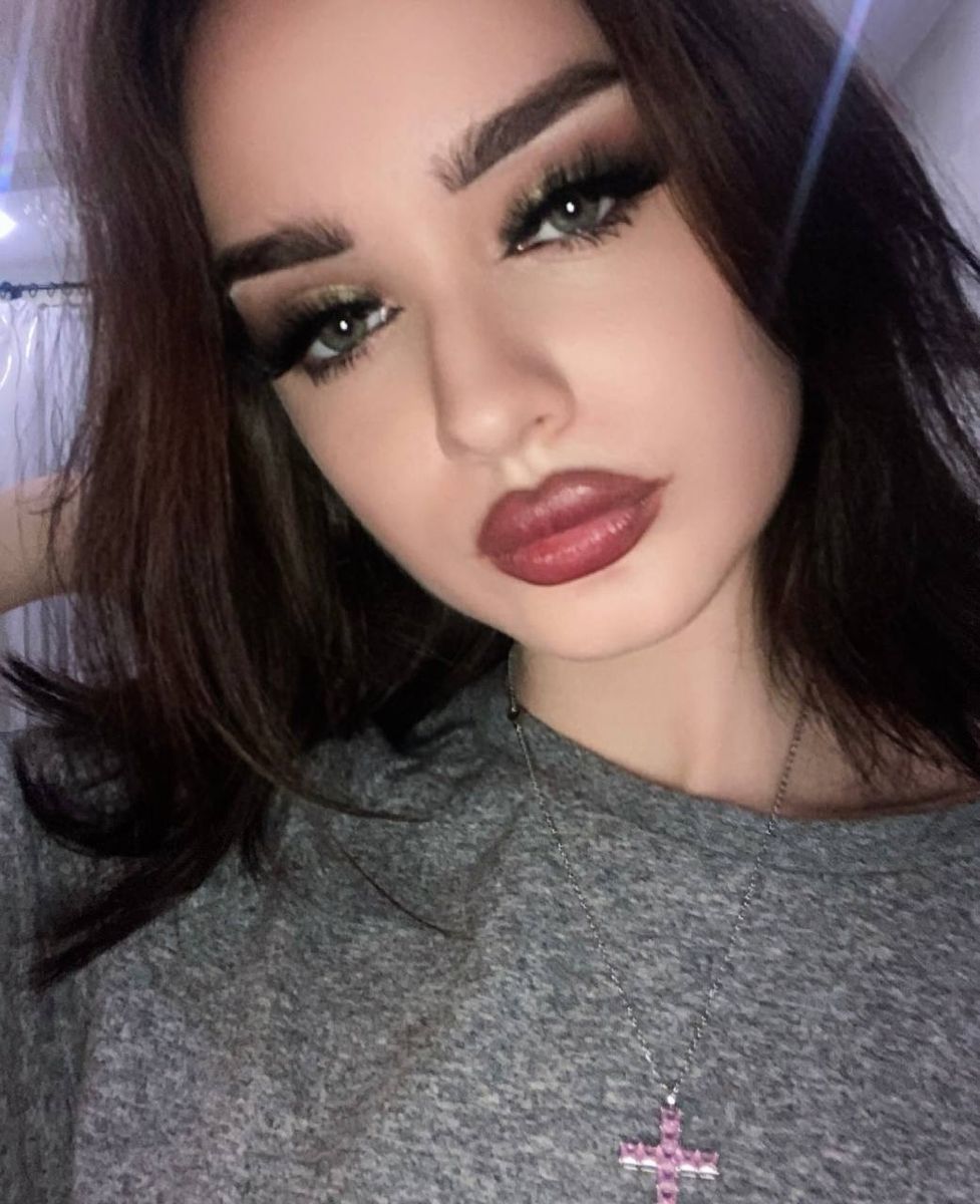 Violetta Skype Skyprivate Couple Profile And Live Cam Show Skyprivate