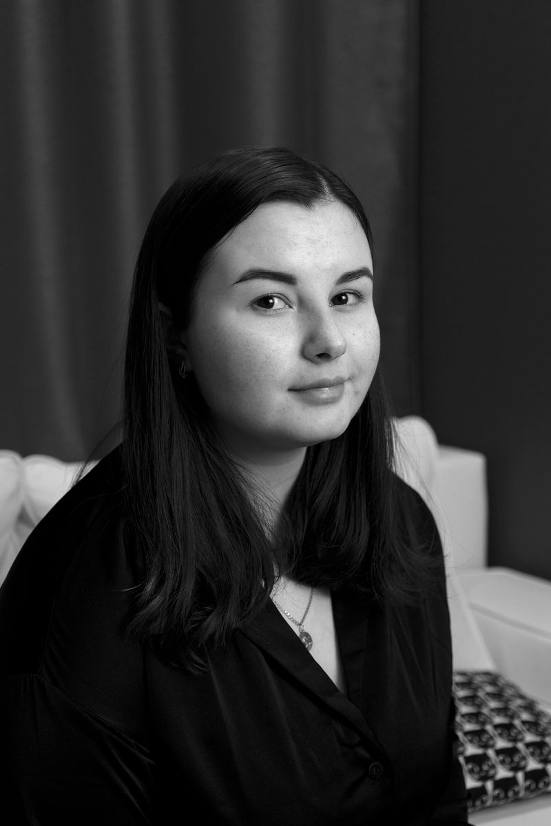 Emily ️ Live Cams | Skype, Teams, Discord & Telegram