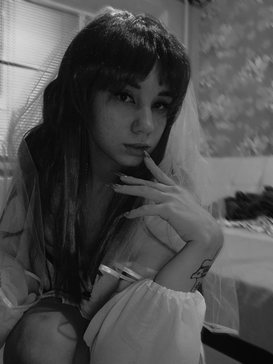 Emily_top ️ Live Cams | Skype, Teams, Discord & Telegram