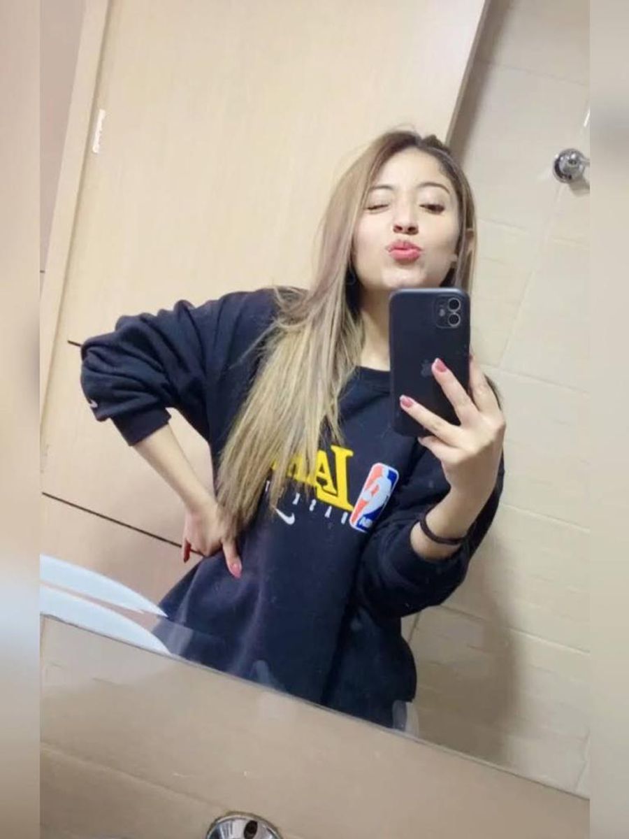 Mia Koch ️ Live Cams | Skype, Teams, Discord & Telegram