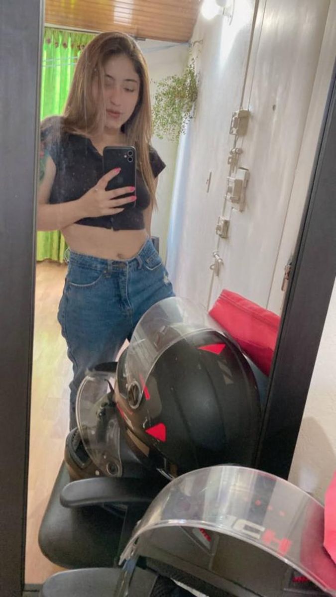 Mia Koch ️ Live Cams | Skype, Teams, Discord & Telegram