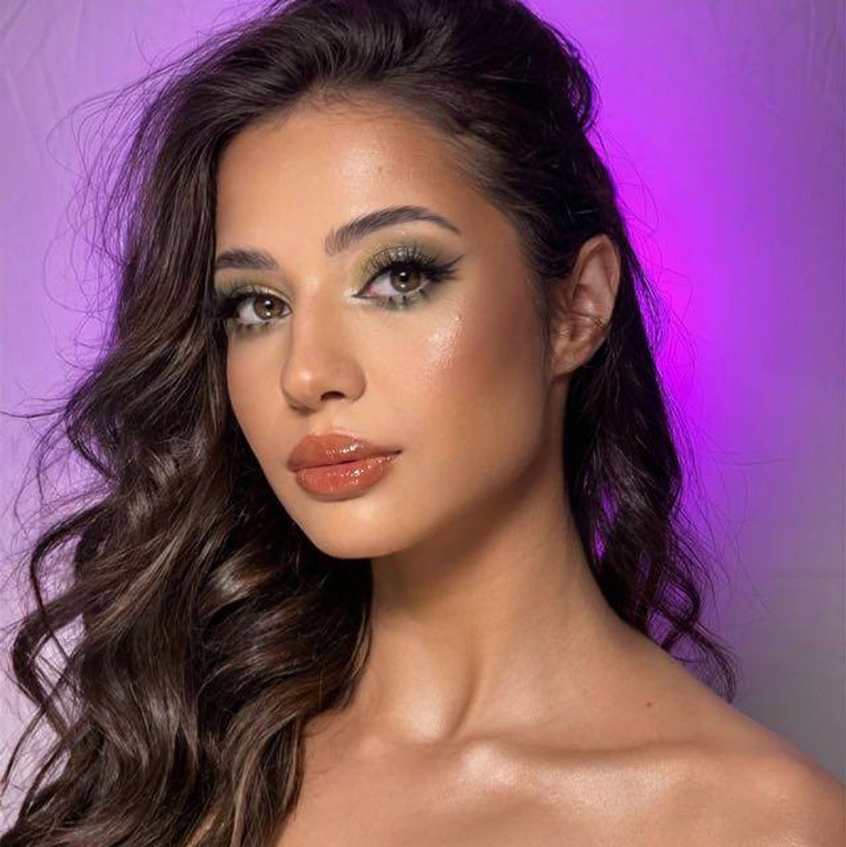 Maddy ️ Live Cams | Skype, Teams, Discord & Telegram