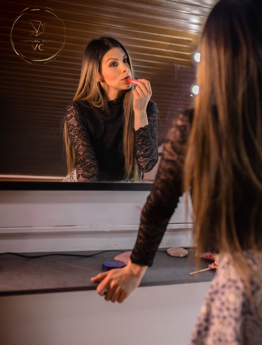 Carla roberts ️ Live Cams | Skype, Teams, Discord & Telegram