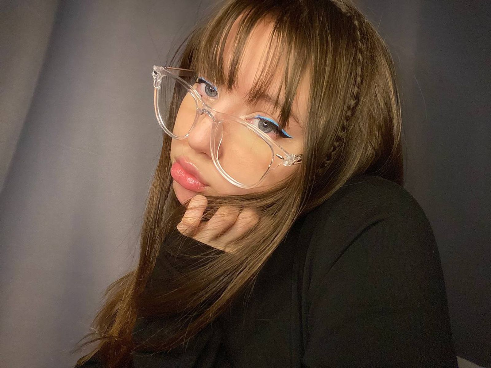 Alise Skype Xy Girl Profile And Live Cam Show Xy