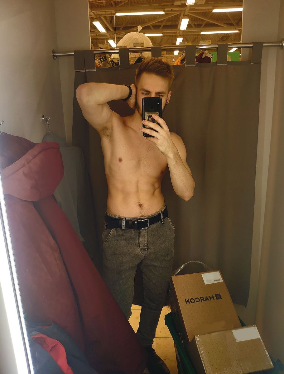 Johnny Hunter ️ Live Cams | Skype, Teams, Discord & Telegram