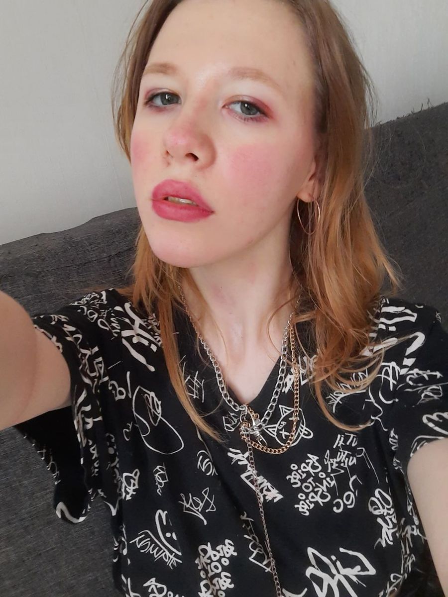 Amy ️ Live Cams | Skype, Teams, Discord & Telegram