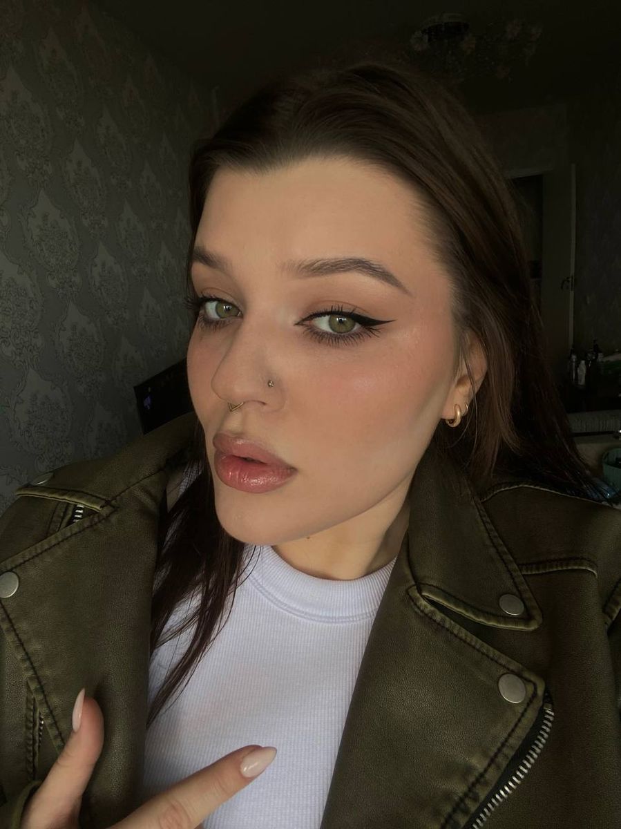 Alisa_Pack ️ Live Cams | Skype, Teams, Discord & Telegram