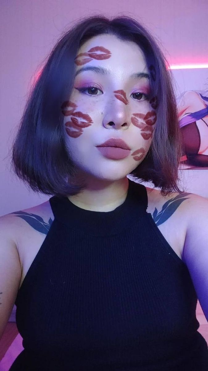 Bella ️ Live Cams | Skype, Teams, Discord & Telegram